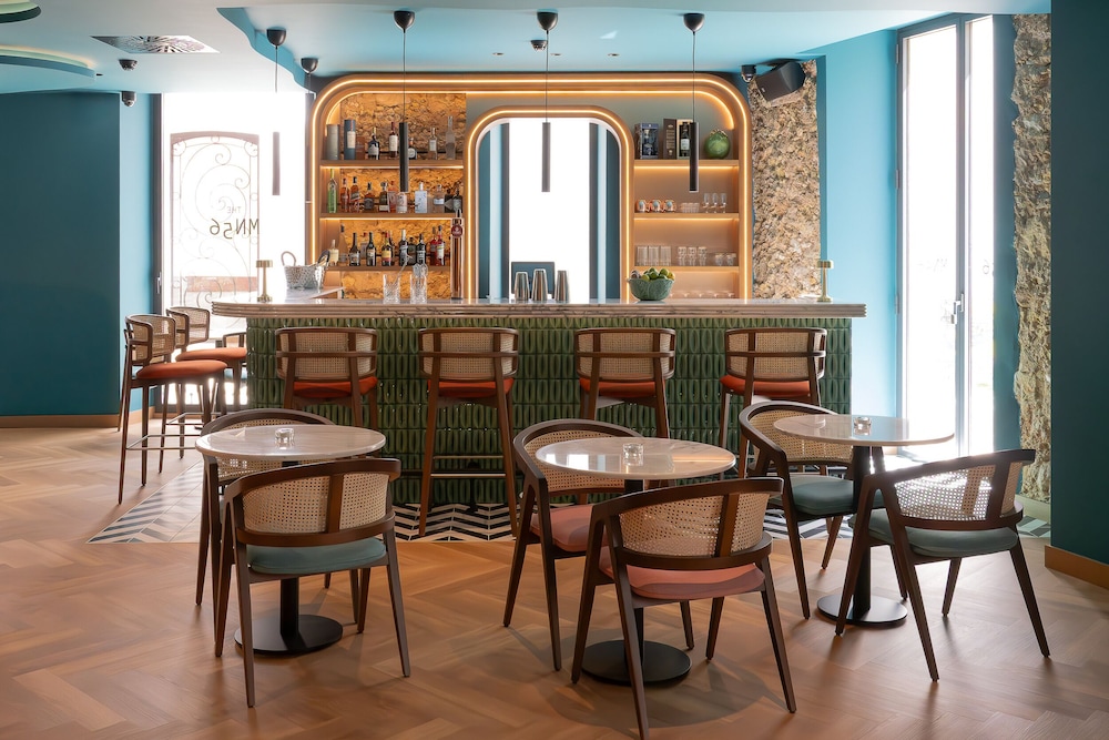 The Mn56 Hotel - Lagos