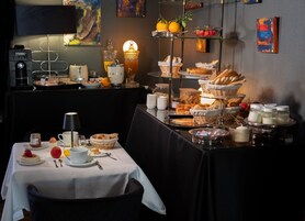 Pequeno-almoço tipo buffet diário incluído 