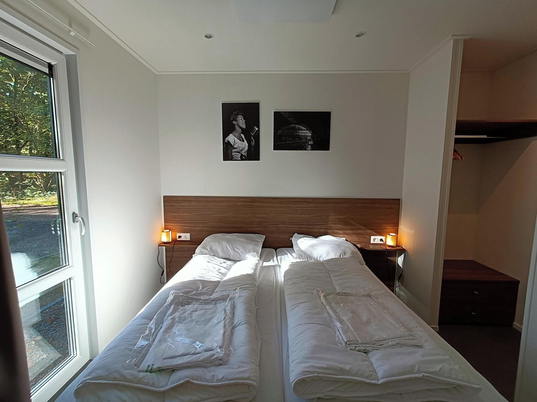 Chalet With 3 Bedrooms And Terrace - Arnhem