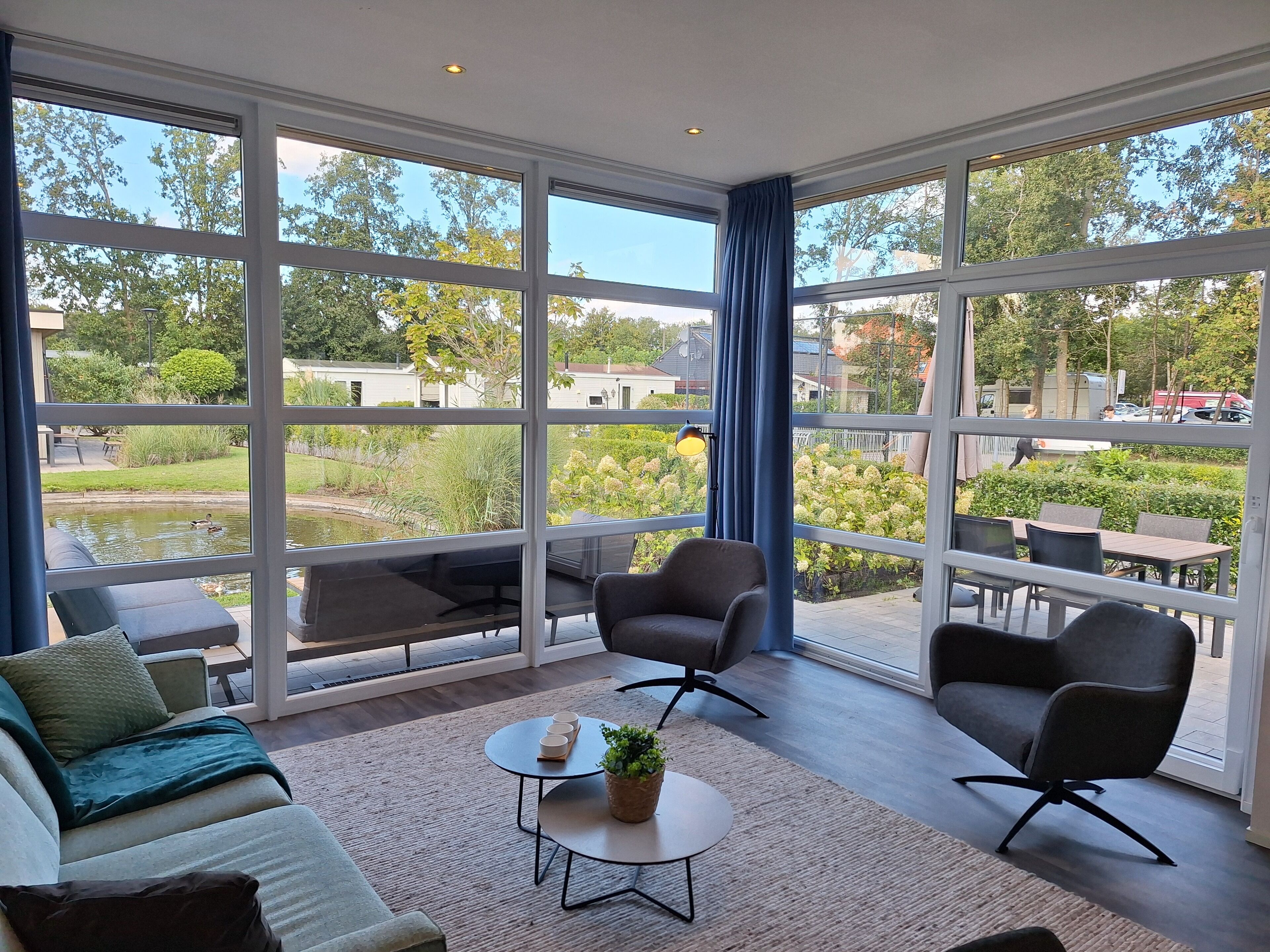 Chalet With 2 Bedrooms And A Terrace - Haarlem