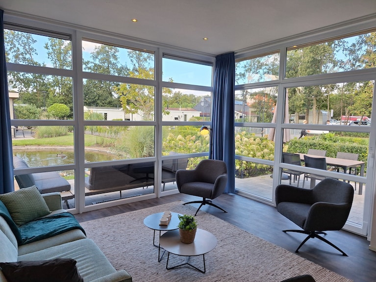 Chalet With 2 Bedrooms And A Terrace - Haarlem