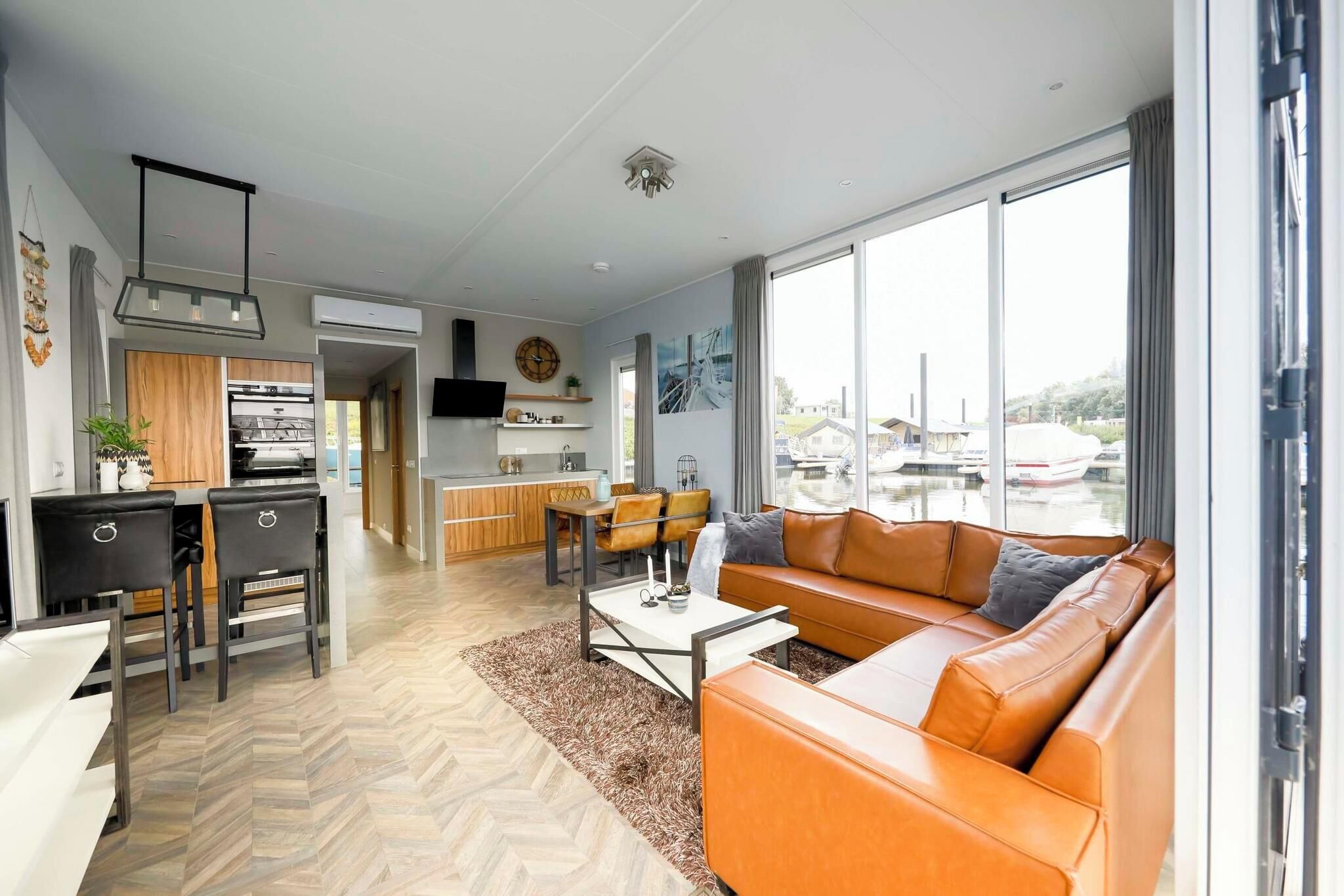 Waterlodge Met 2 Slaapkamers - Dieren