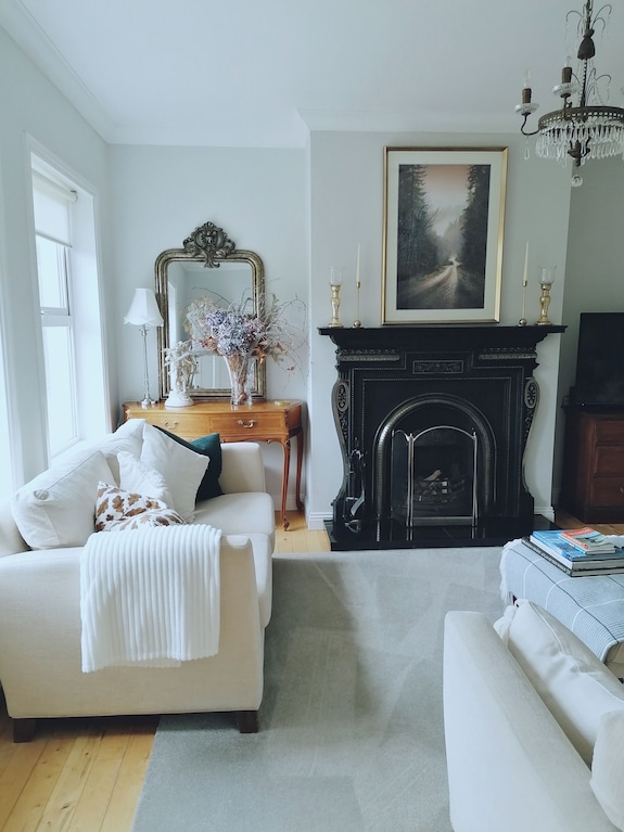 The Red Door Westport Co Mayo - Castlebar