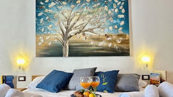 Quarto, vista para a cidade | Frigobar, individualmente decorados, individualmente mobiliados