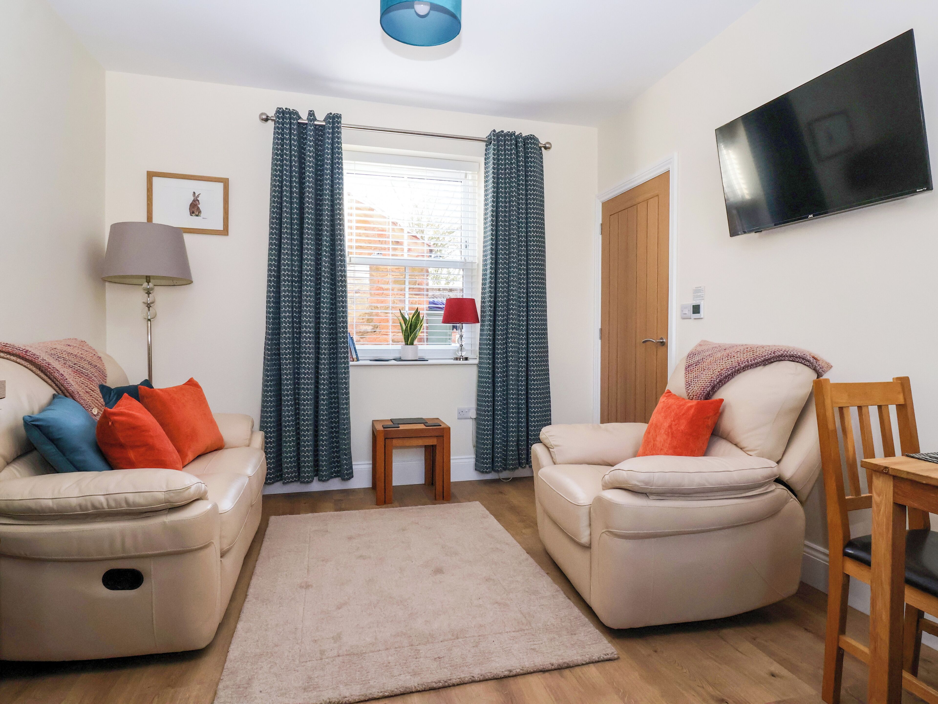 Elm Tree Cottage, Romantic, With A Garden In Dalton Near Thirsk - Thirsk