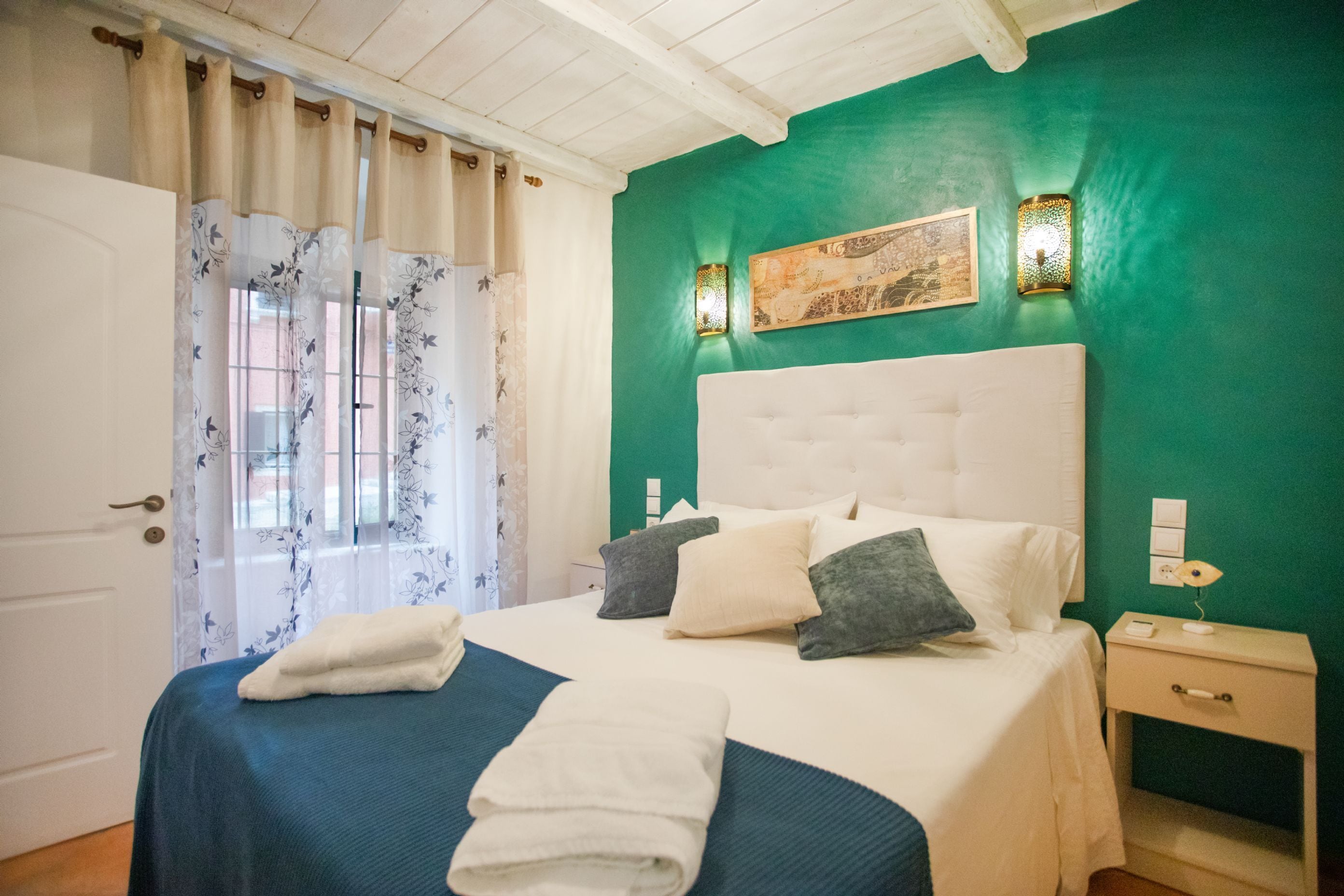 A Cosy Retreat Just 50m From The Sea In Mouragia, Corfu - Corfou