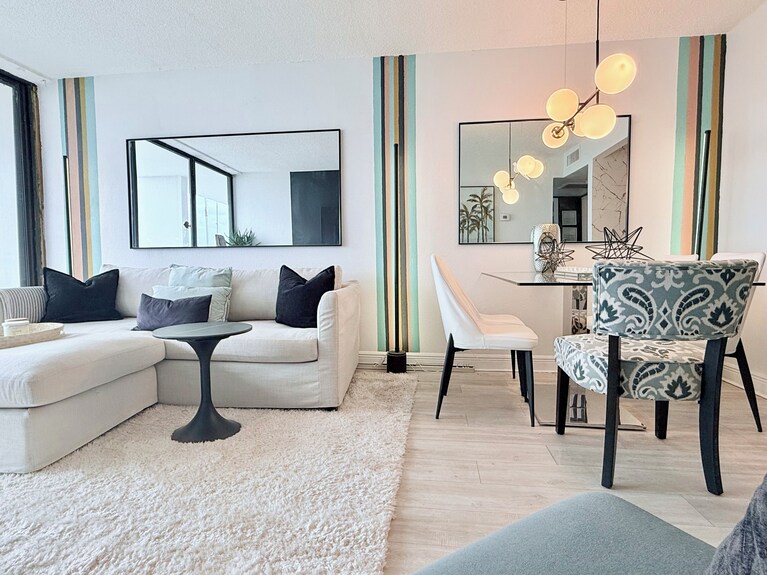 Waterfront Boutique Resort Pad - 西棕櫚灘