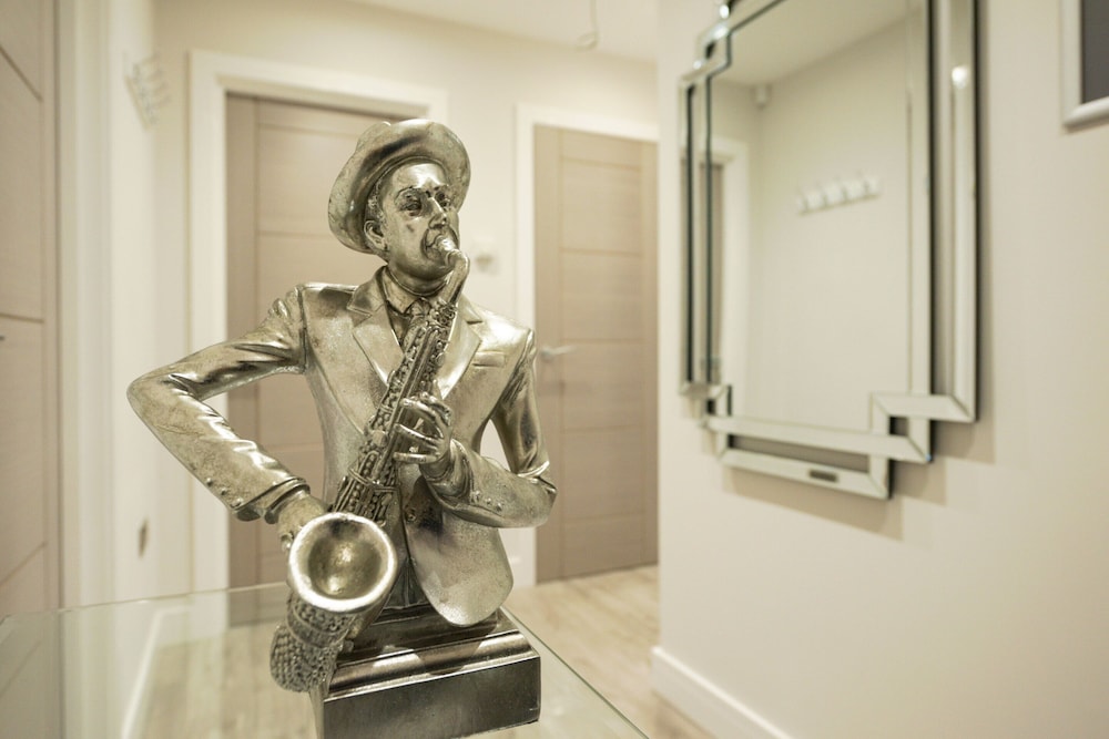 Chester House - Reading