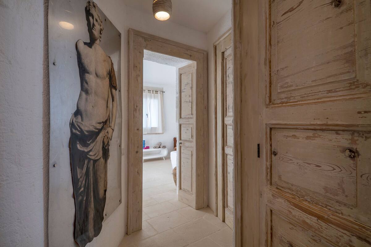 Beatrice Deluxe, vista piscina | 1 quarto, roupa de alta qualidade, cofre no quarto