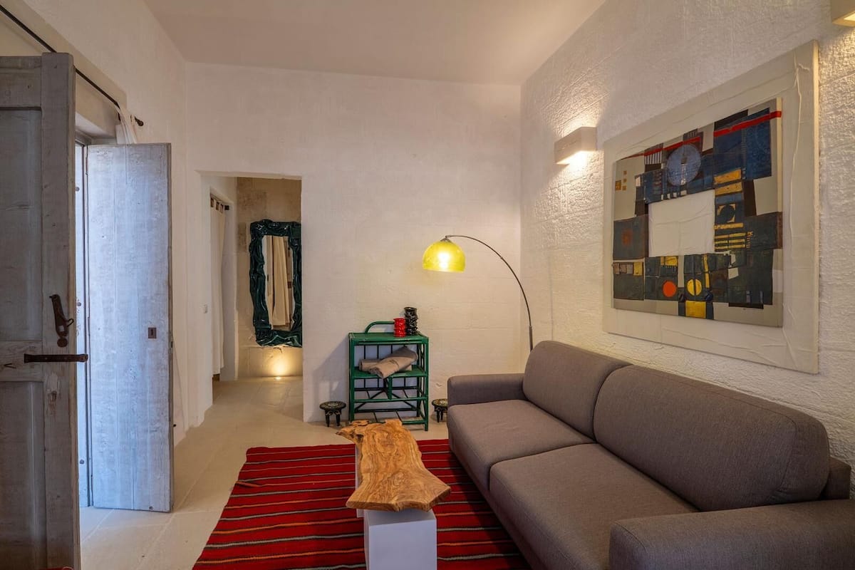 Omero Suite superior, vista piscina | 1 quarto, roupa de alta qualidade, cofre no quarto