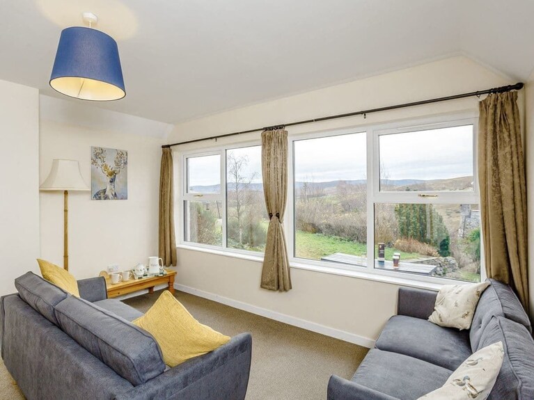 Glen View - Stunning Mountain Escape In Speyside & The Caringorms - Aberdeenshire