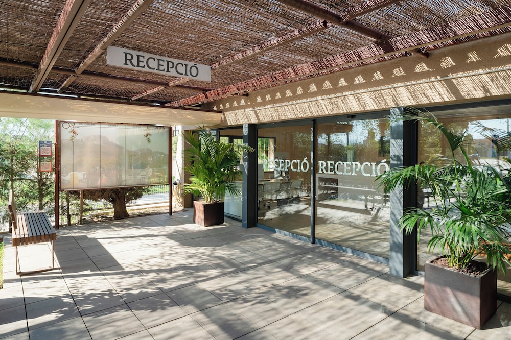 Camping Castell Montgrí - L'Estartit