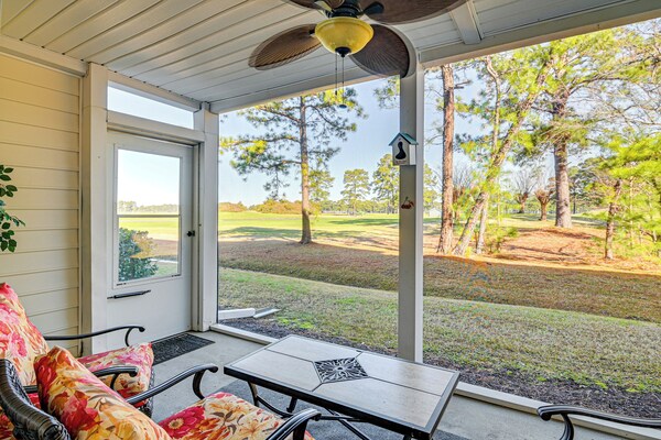 8 Mi To Boardwalk & Beach: Windsor Green Condo! - Coastal Carolina University, Conway