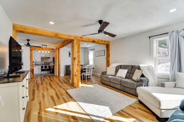 Marina Views, Walk To Dining: Oswego River Escape! - Phoenix, NY