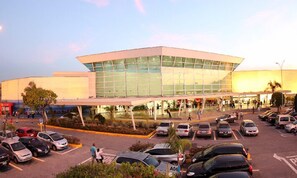 Quarto casal clássico, 1 cama de casal | Wi-Fi de cortesia, roupa de cama