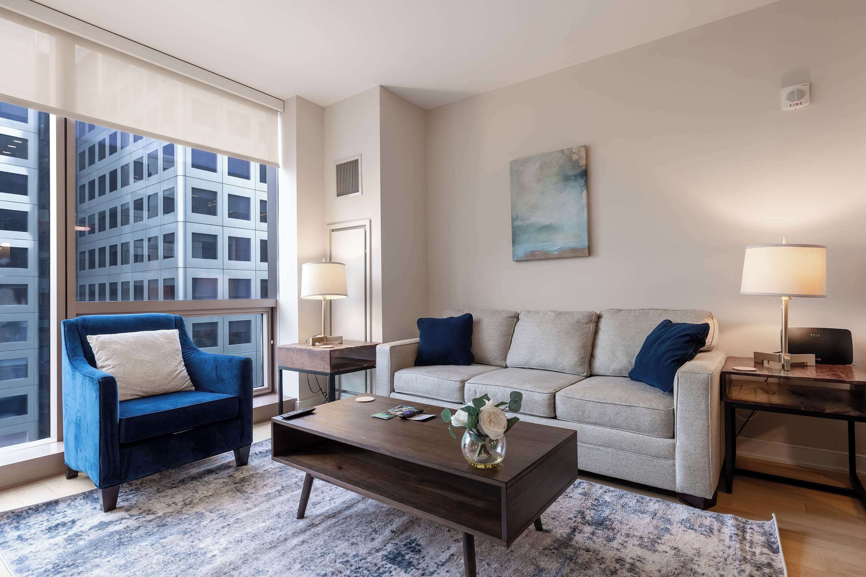 Modern Apt Downtown - Bedford, NY