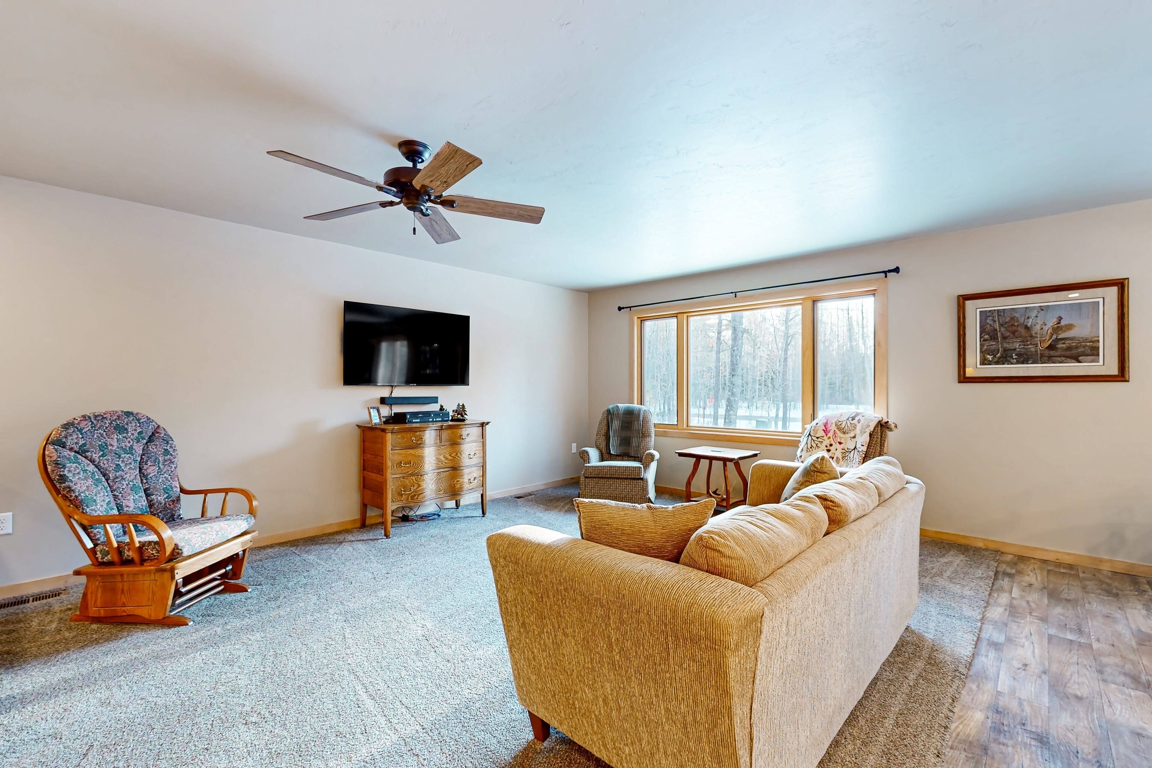 Cozy Tree-lined Home Located Near Town, Lakes, Walking & Bike Trails, W/ Firepit - Presque Isle, WI