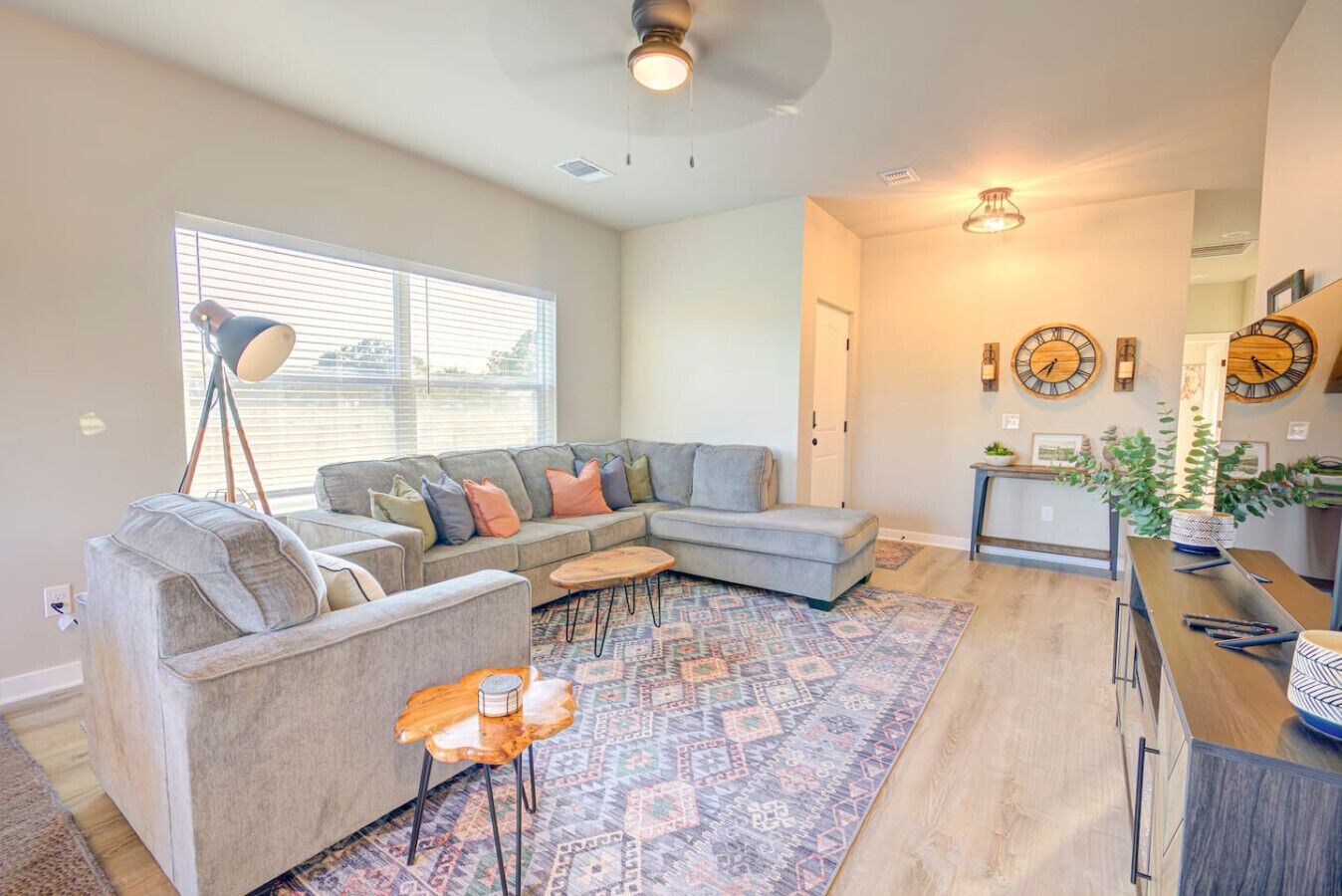 Cedar Lodge At Little Ranches 5 Min To Square - San Marcos, TX