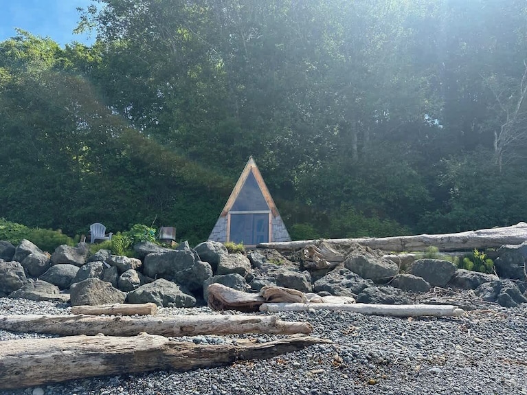 Whiskey Creek Beach Front A-frame Site 9 - Lake Crescent, WA