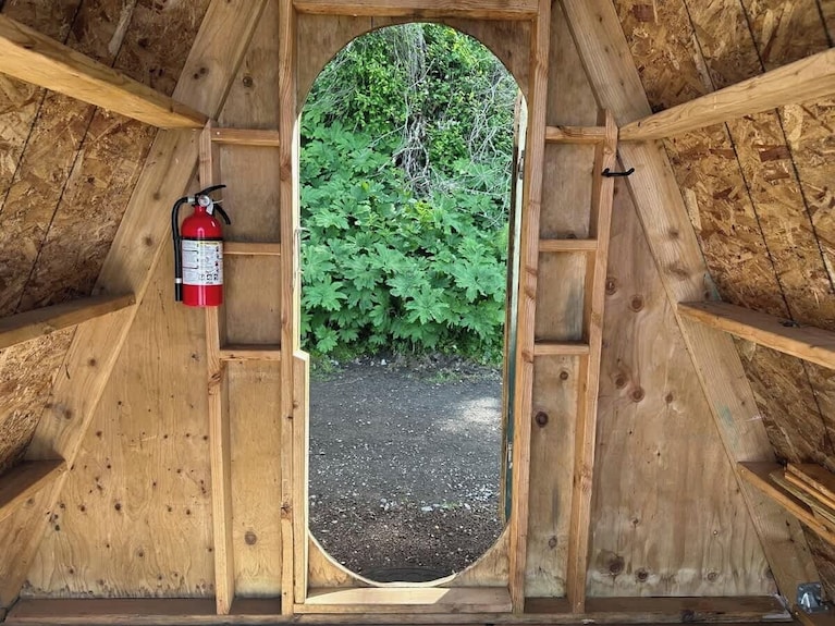Whiskey Creek Beach Front A-frame Site 11 - Lake Crescent, WA