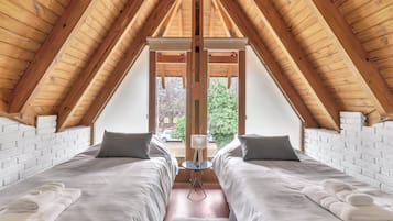 7 quartos, cortinas/cortinados opacos, Wi-fi grátis