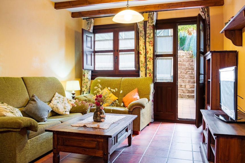 Maison De Campagne "Las Puentes 2" Avec Vue Sur Les Montagnes, Jardin Privé Et Wi-fi - Candelario