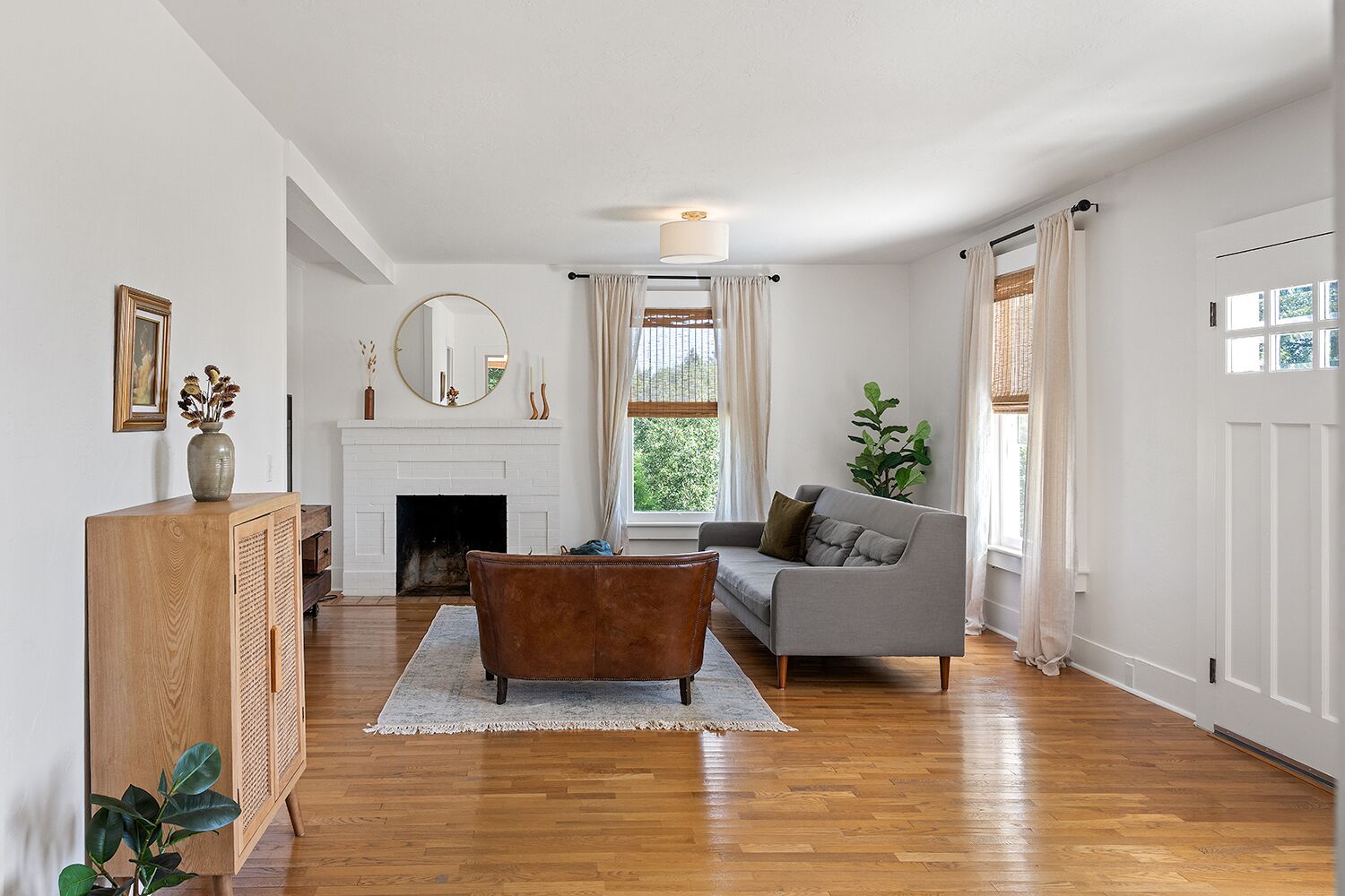 Restored Farmhouse With Hot Tub, Gigabit Wifi, 3.5 Acres, Wine Country - Santa Rosa