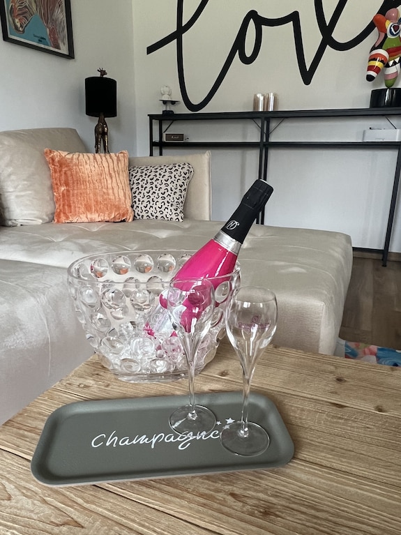 Jacuzzi Et Champagne Au Domaine De Nuisement - Bar-sur-Seine