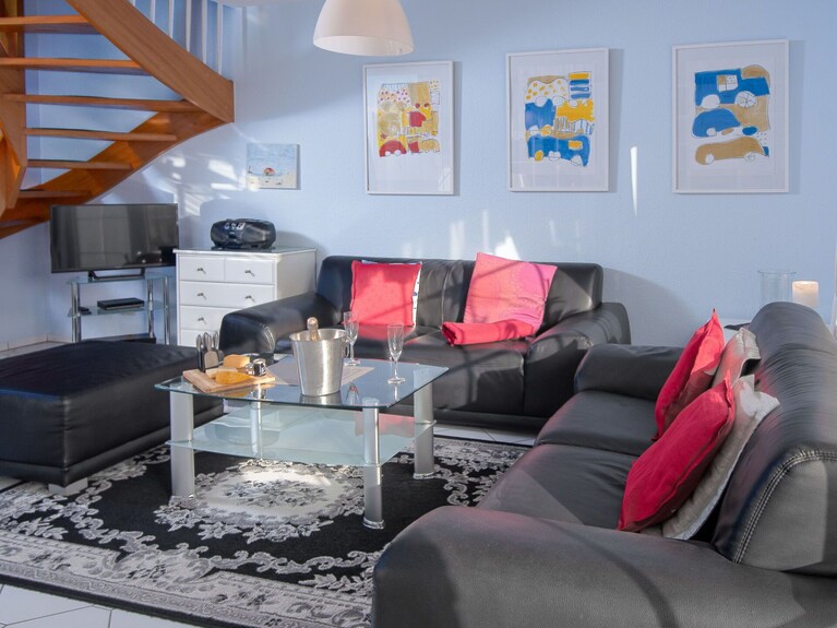 Prachtig Vakantiehuis Voor 4 Personen Met Wifi, Tv En Terras - Norddeich