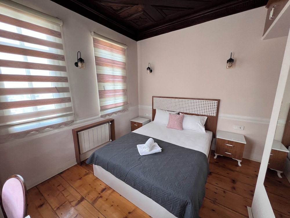 Demiröz Konak Otel - İnebolu