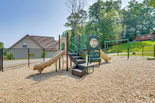 Cherokee Lake Retreat W/ Views In Morristown! - Morristown, TN