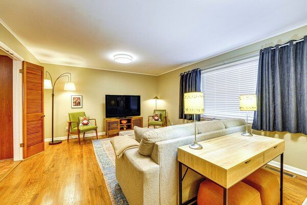 2 Mi To U Of A: Centrally Located Home W/ Patio! - Fayetteville, AR