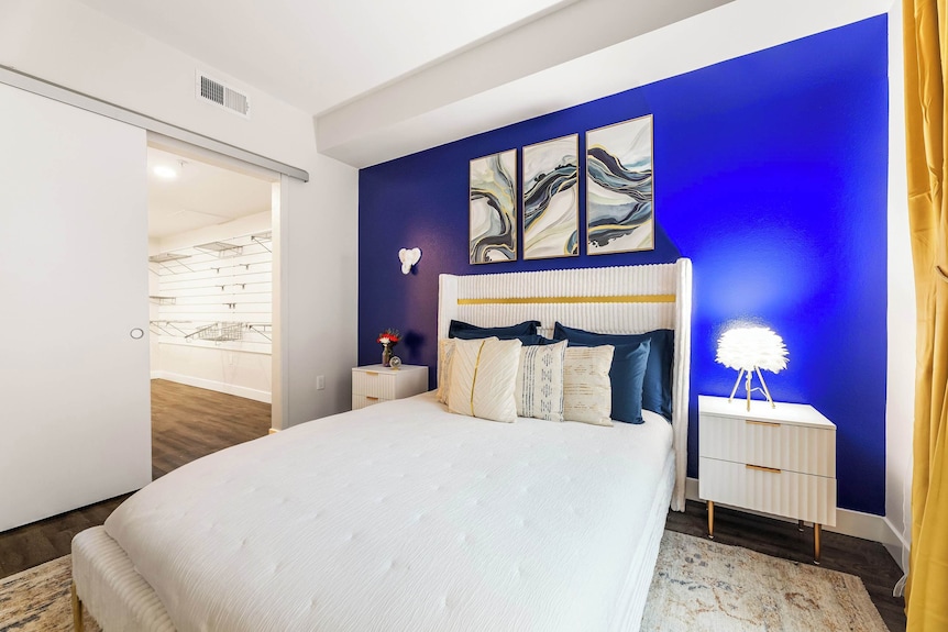 Alex 2bd Haven In Hollywood!free Parking And Pool! - Los Angeles, CA