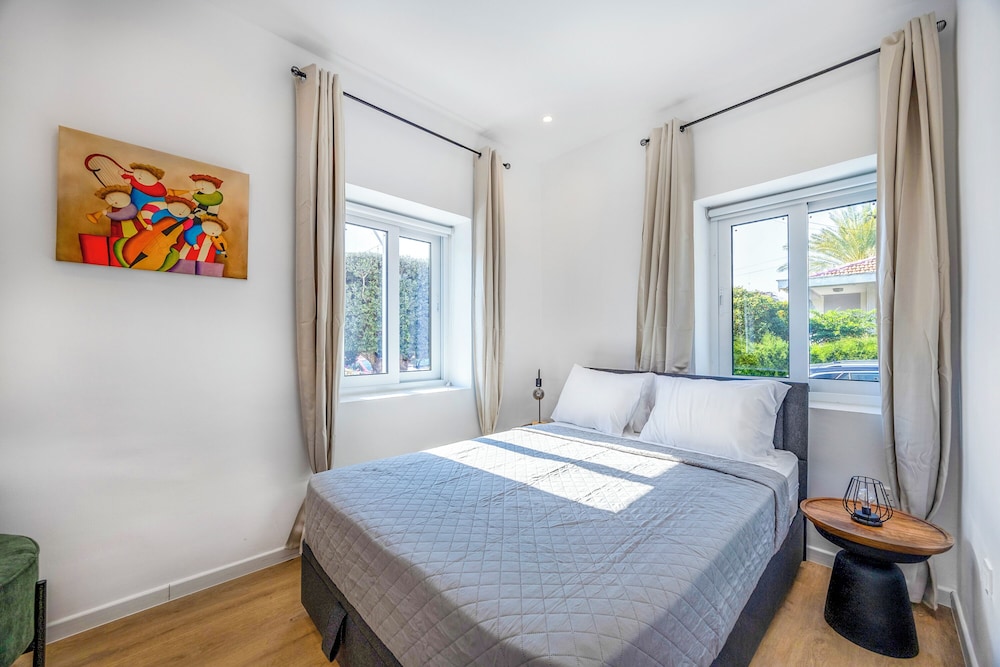 Olga Premium Apartments - Limassol