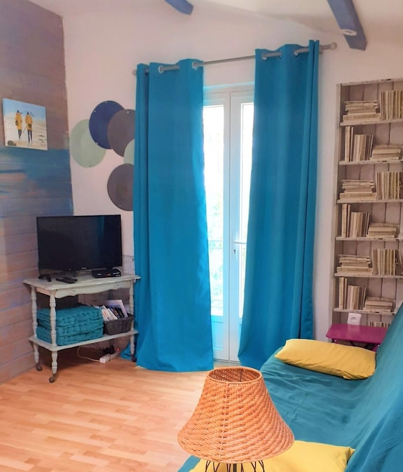 Gîte, 2 Ch, Piscine Et Spa Partagés, Jardin Et Parking Privés. Clim. 10 Mn Plage - Charente-Maritime