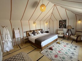 Quarto Duplo Deluxe, vista deserto