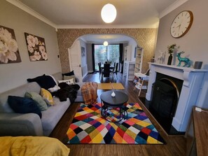 Casa, 2 quartos | Sala