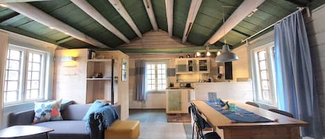 Cabana tradicional, 1 quarto, varanda, vista para a montanha | Roupas de cama premium, Wi-Fi de cortesia, roupa de cama