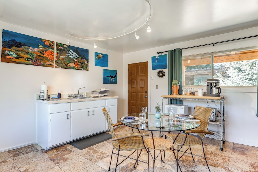 Artsy Studio W/ Patio: 25 Mi To Santa Fe - Española, NM