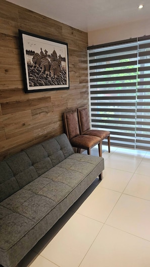 Apartamento, 2 quartos, acessível, para fumantes | Área de estar