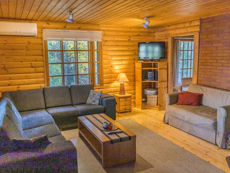 Vacation Home Laura By Interhome - Tuusniemi