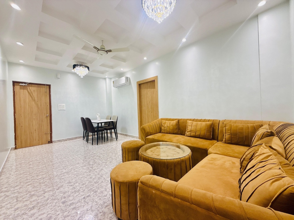 Hotel Rudra Residency - Patna