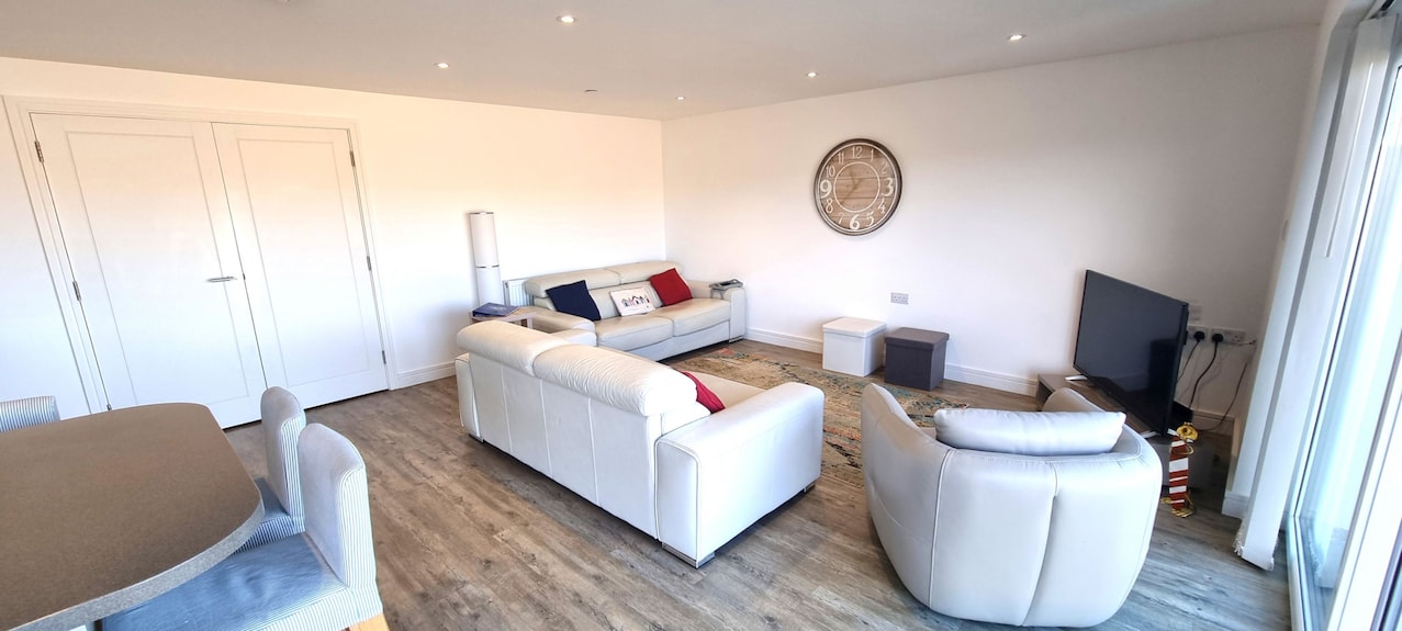 Luxury, 3 Bedroom Apartment With Stunning Sea Views! - St Agnes