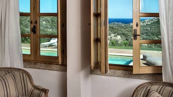 Villa Tavolara | Cofre no quarto, quartos insonorizados, Wi-fi grátis