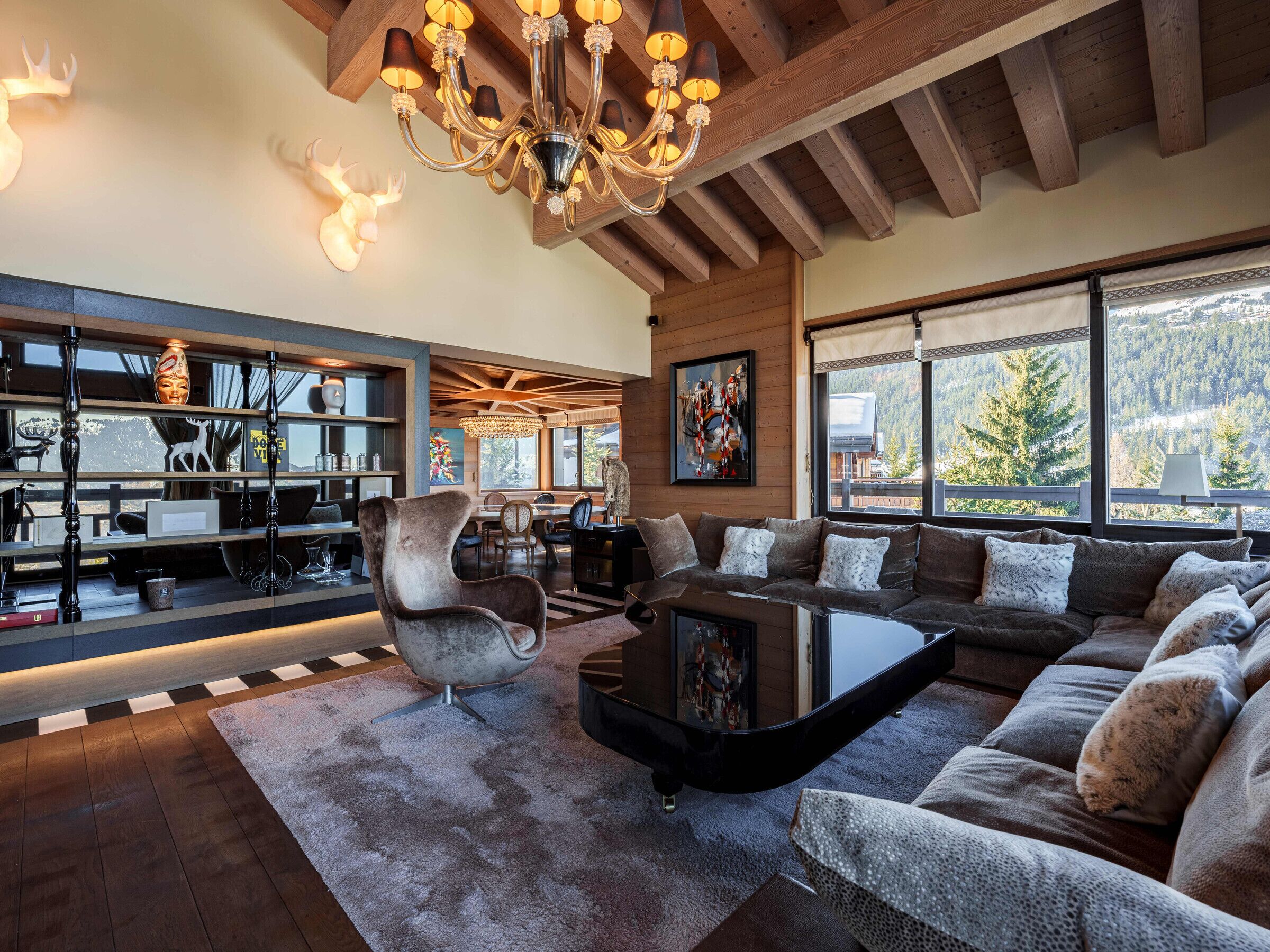 Luxury Chalet In Courchevel With Views And Spa - Courchevel, France