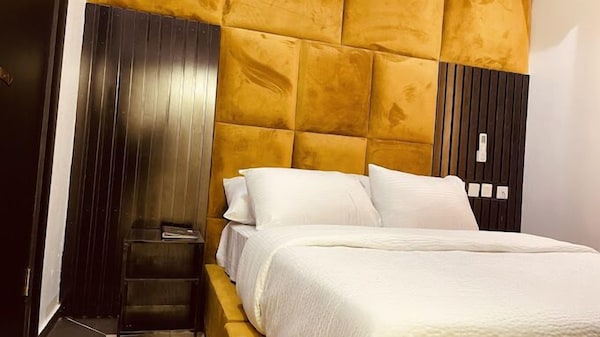 Bizzare Luxury Apartment - Kano