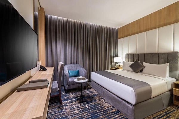 Quarto Deluxe | Quartos insonorizados, ferro/tábua de engomar, Wi-fi grátis