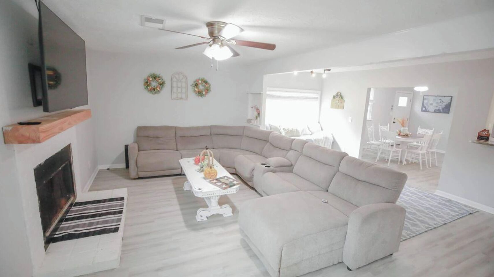 Charming 3-bedroom Farmhouse With Longhorns And Chickens! 30 Acres Of Land - Augusta, GA