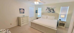 Casa, várias camas, acesso à piscina, vista parcial para o oceano (Tranquil Turquoise Retreat) | 3 quartos, individualmente decorados, individualmente mobiliados
