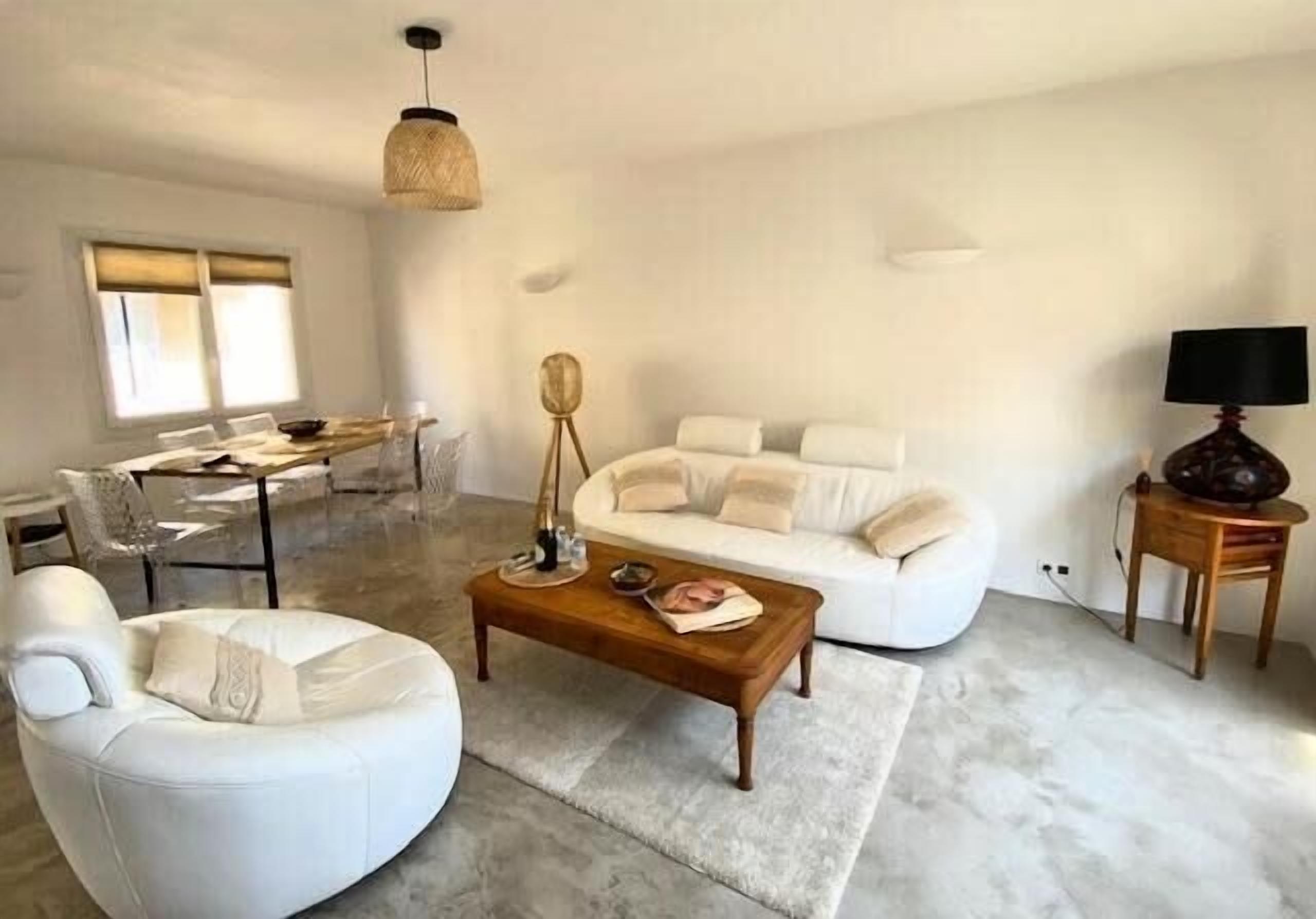 Spacious House With Balcony - Saint-Tropez